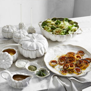 13 Festive Thanksgiving Plates For Your Dinner Table - The Homey Space