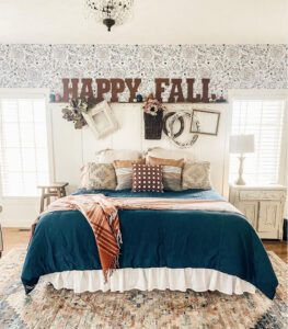Cozying Up For Fall: 21 Cozy Fall Bedroom Decor Ideas To Try This Fall ...